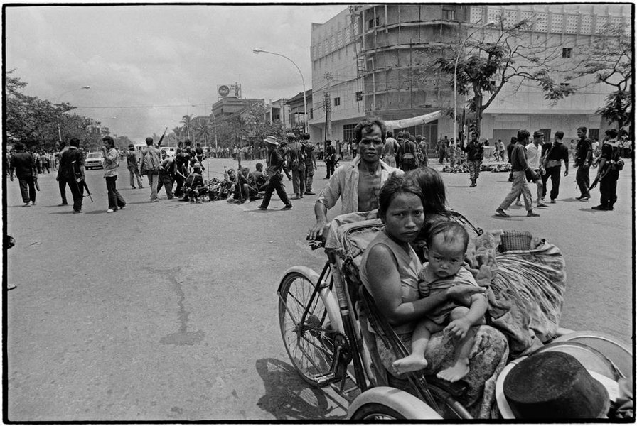 Photo Gallery: Amazing pictures of Phnom Penh before and after the ...