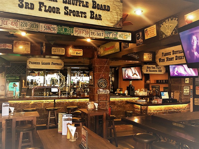 10 barbecue places with some of the most tender ribs and brisket in ...