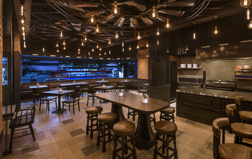Rolling Ribs Brew Bar and BBQ - BK Magazine Online | The insider's ...
