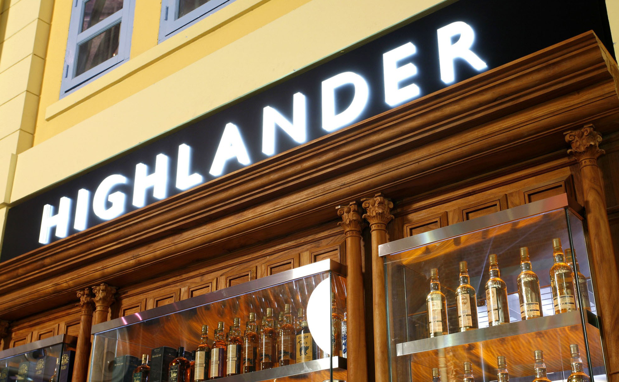 The Highlander Bar & Restaurant - BK Magazine Online | The insider's ...
