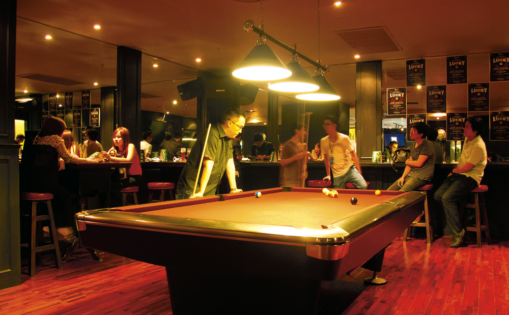 Dear Sports Fans, a New International Beer and Sports Bar Just Opened ...