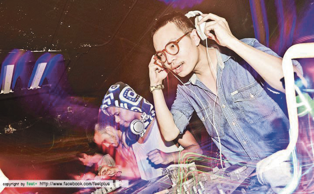 Cosmic Cafe's new party room, Fish - BK Magazine Online | The insider's ...