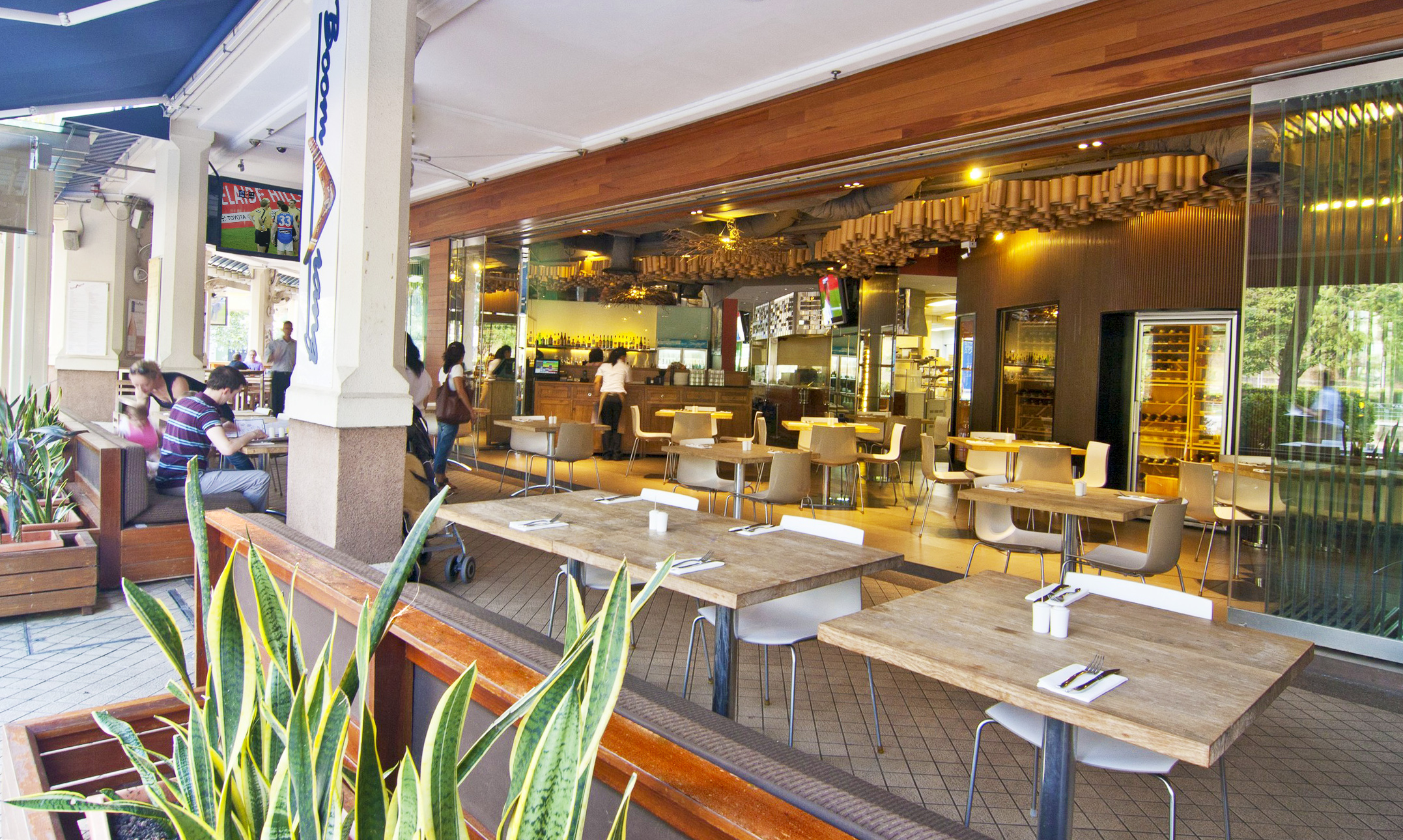 Boomarang Bistro & Bar (Circular Rd) - BK Magazine Online | The insider ...
