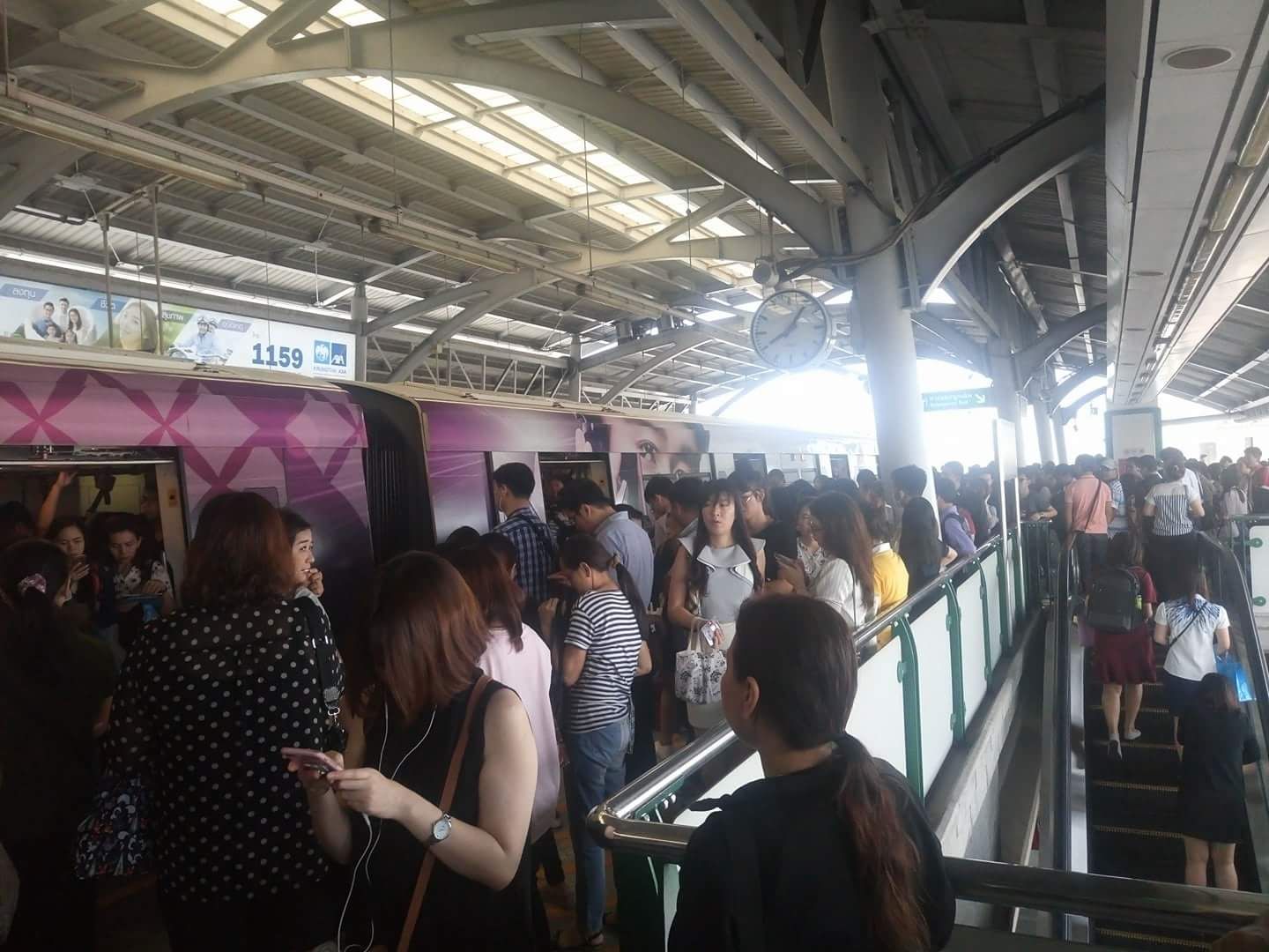 You can now get a letter from the BTS Skytrain to show to your boss why ...