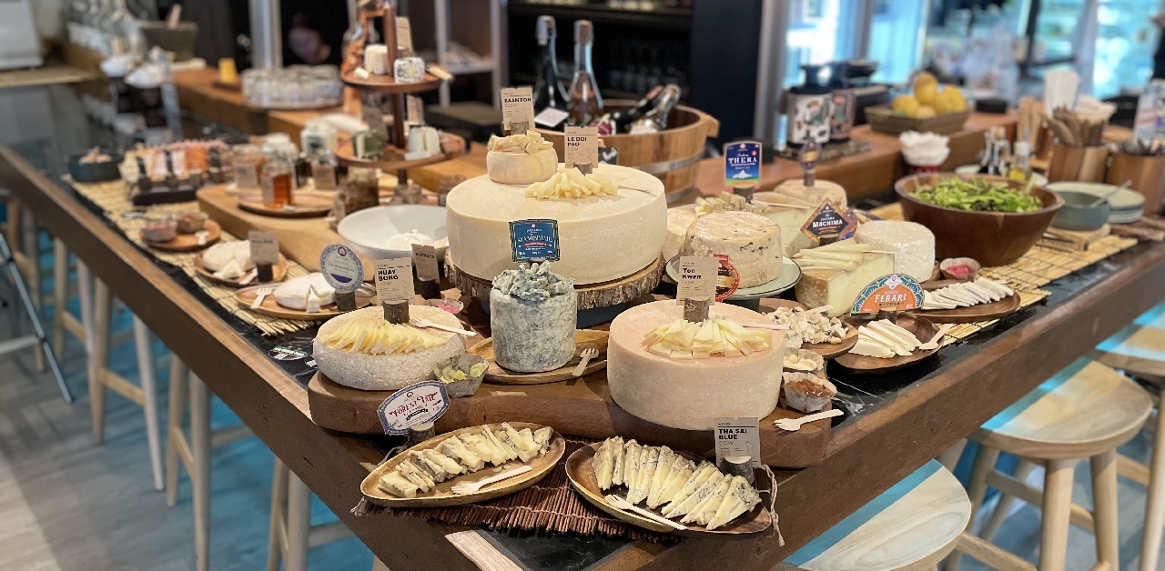 Vivin’s Thai Cheese Tour’s next stop is at Dusit Thani in Hua Hin - BK ...