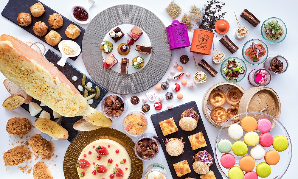 The fancy Hilton Singapore now has a free-flow high tea and booze ...