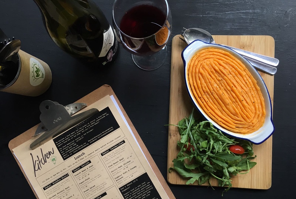 An organic, dairy-free (and affordable) happy hour just launched in ...
