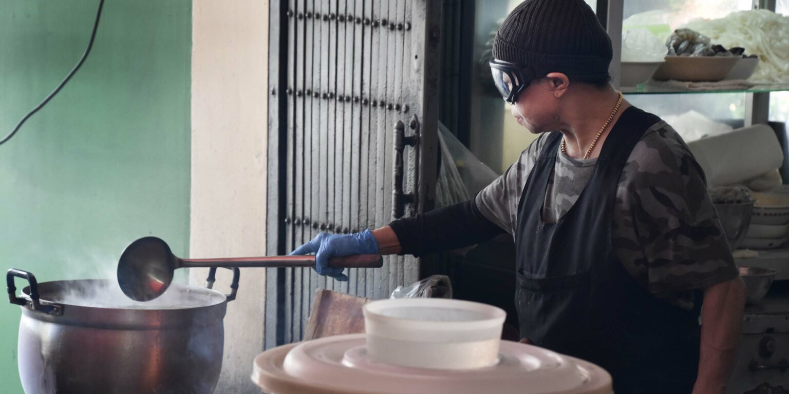 Jay Fai collabs with Shin Ramyun for a new instant noodle near you - BK ...