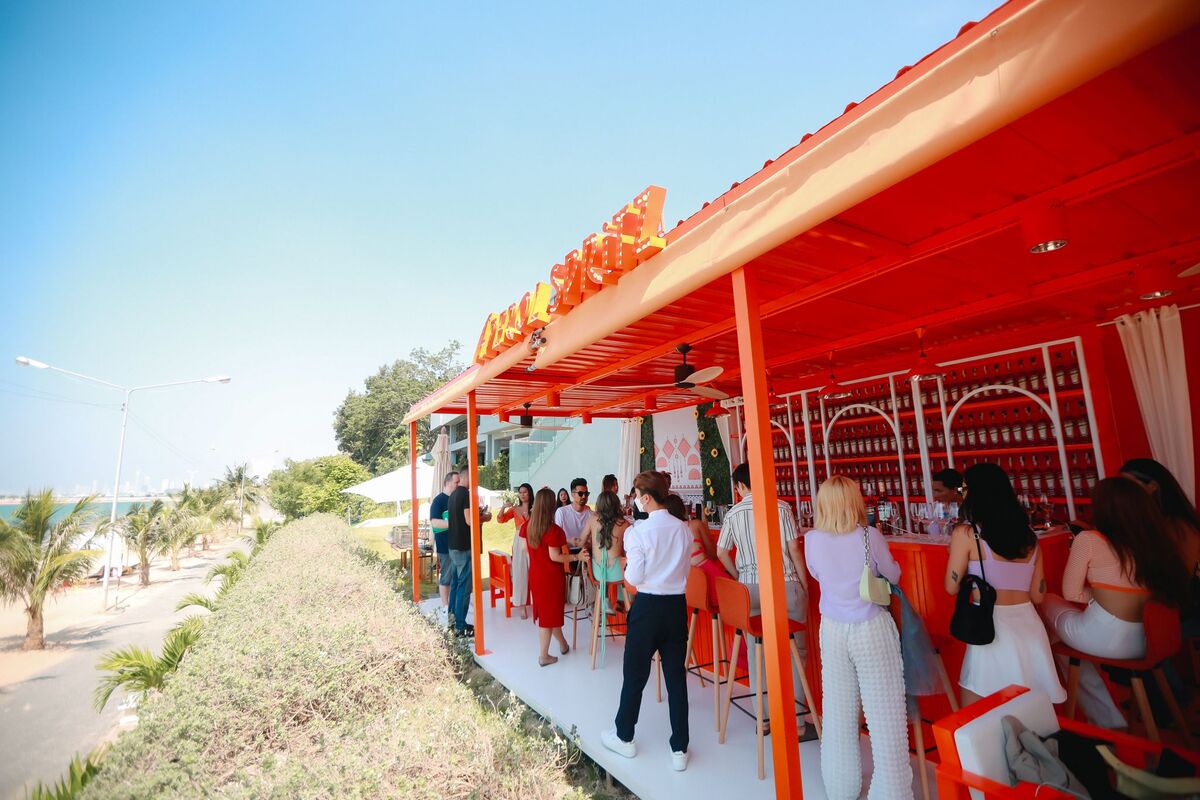 Check out these 2 Aperol Spritz pop-up bars for this alfresco weather ...