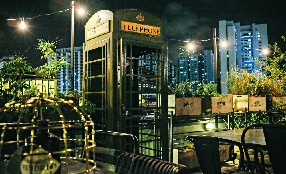 Oxwell & Co.'s Rooftop Bar - BK Magazine Online | The insider's guide ...