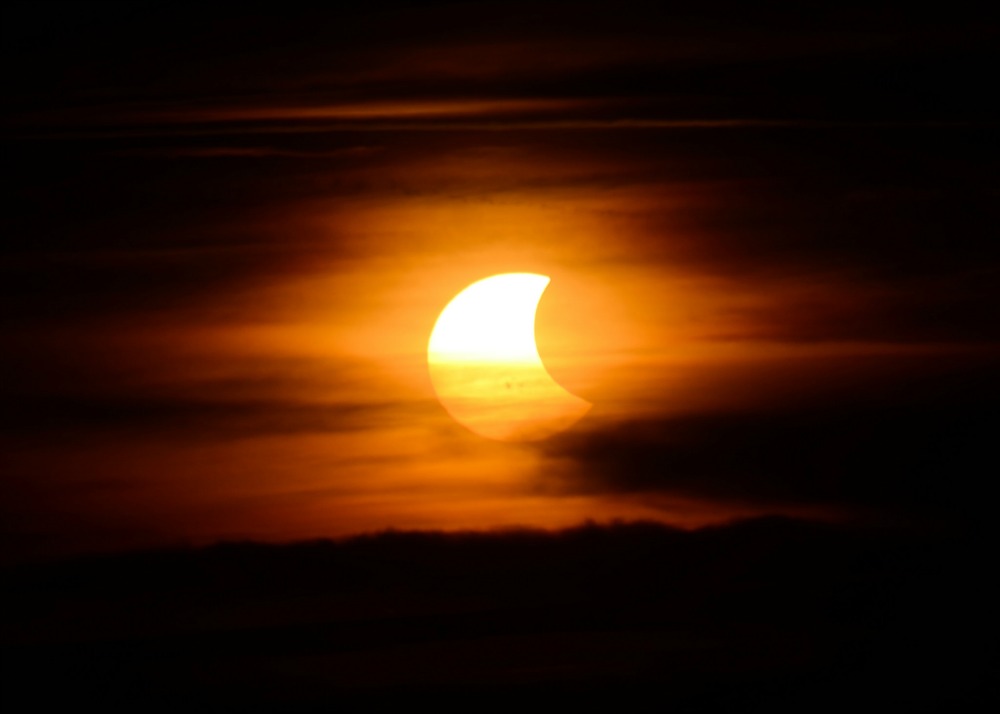 Prepare for a near-total solar eclipse over Singapore next month - BK ...