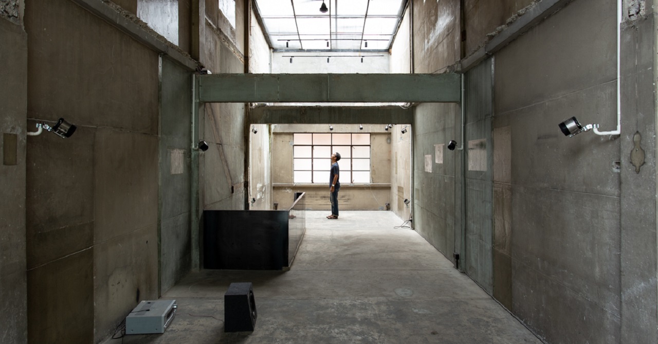 Art breathes life into this crumbling Sam Yan shop-house - BK Magazine ...